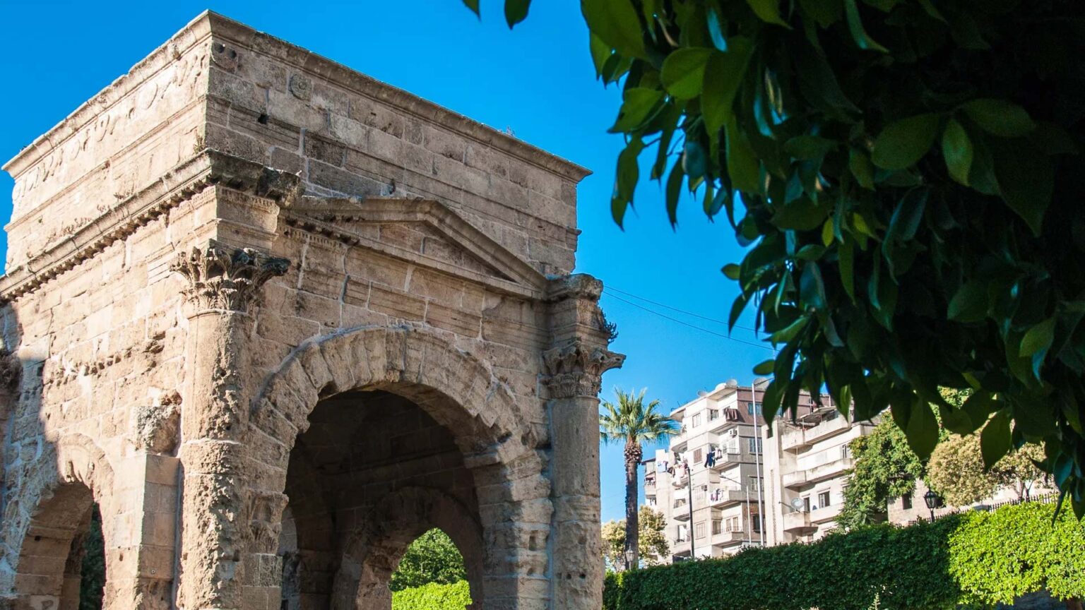 Latakia: Ein Küstenjuwel von reicher Geschichte und natürlicher Pracht.