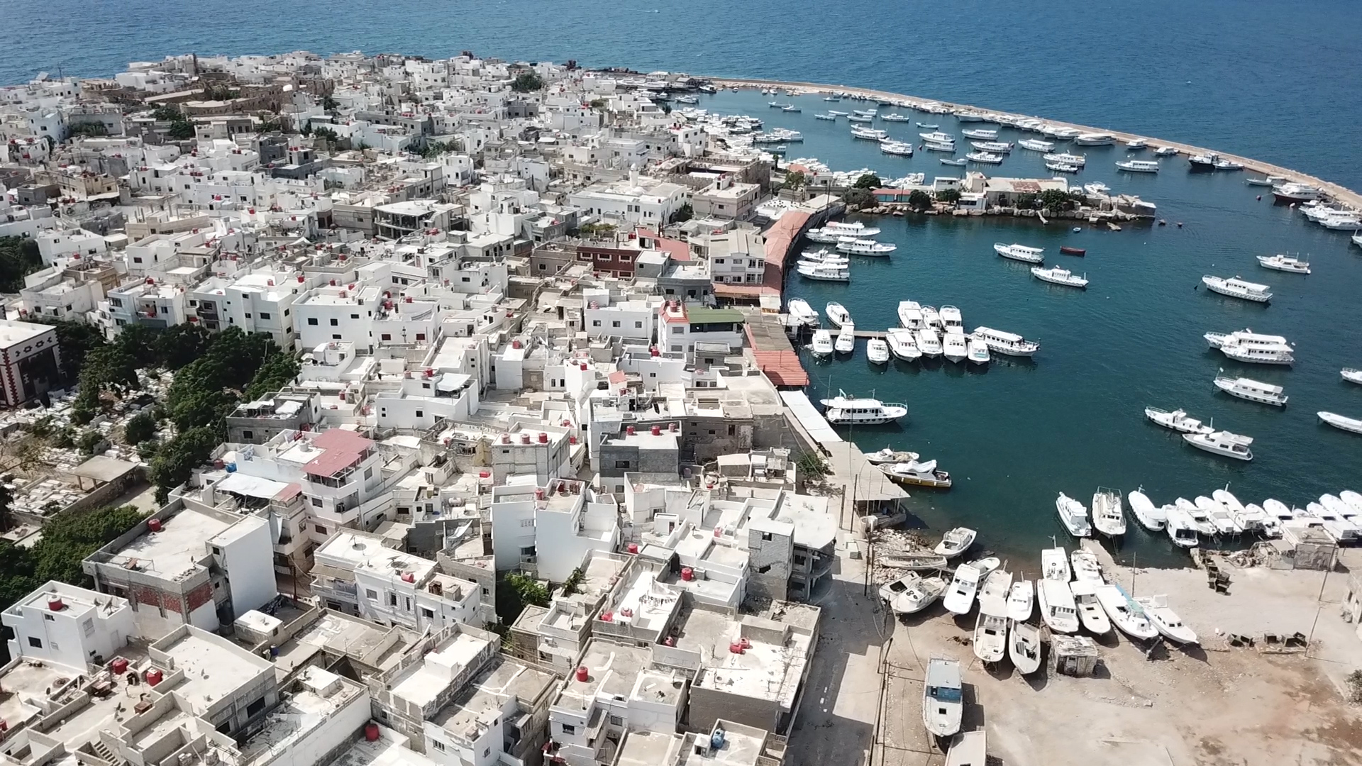 Arwad Island: Gem of the Syrian Coast. - Nawafir Travel and Tours