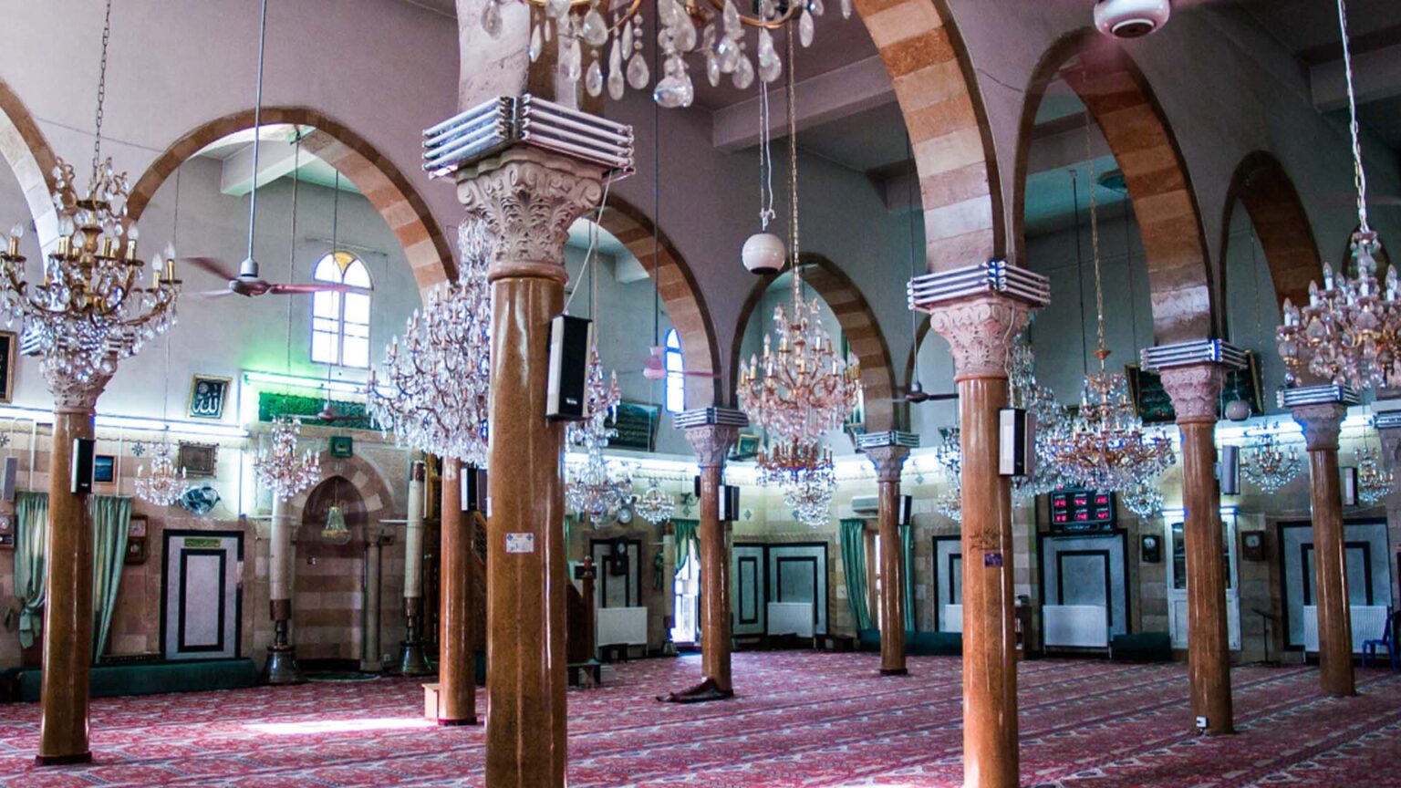Damascus’s Old Mosques: A Journey Through Time and Faith.